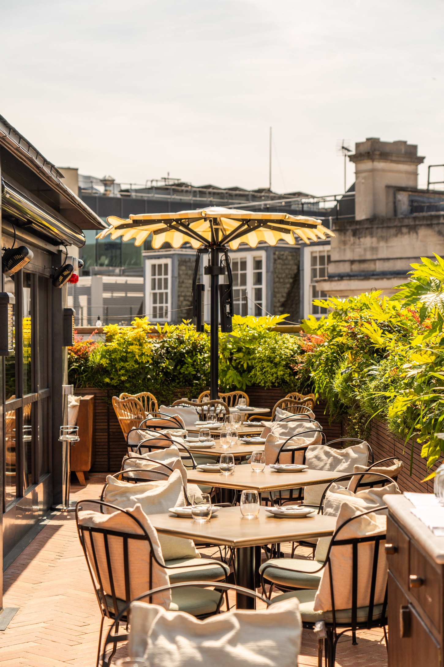 Yasmin Soho | Middle Eastern Rooftop Restaurant In Soho, London
